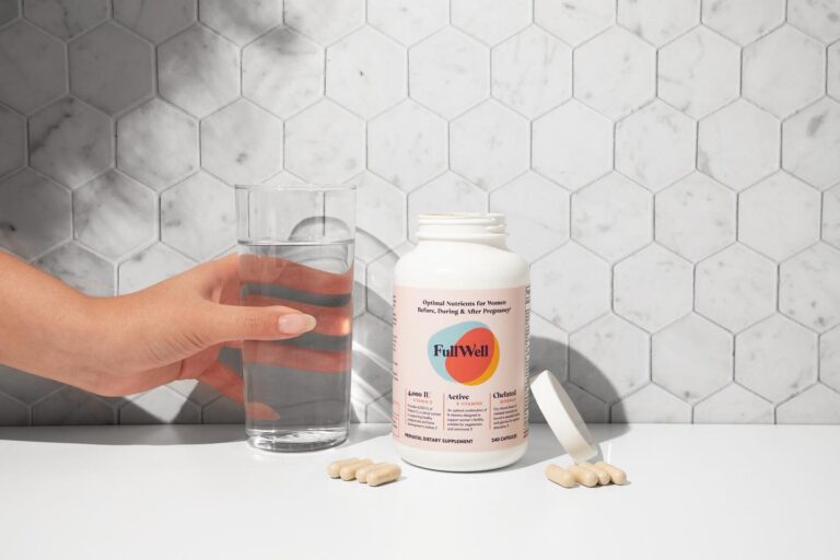 9 Best Postpartum Vitamins For The Fourth Trimester - The Good Trade