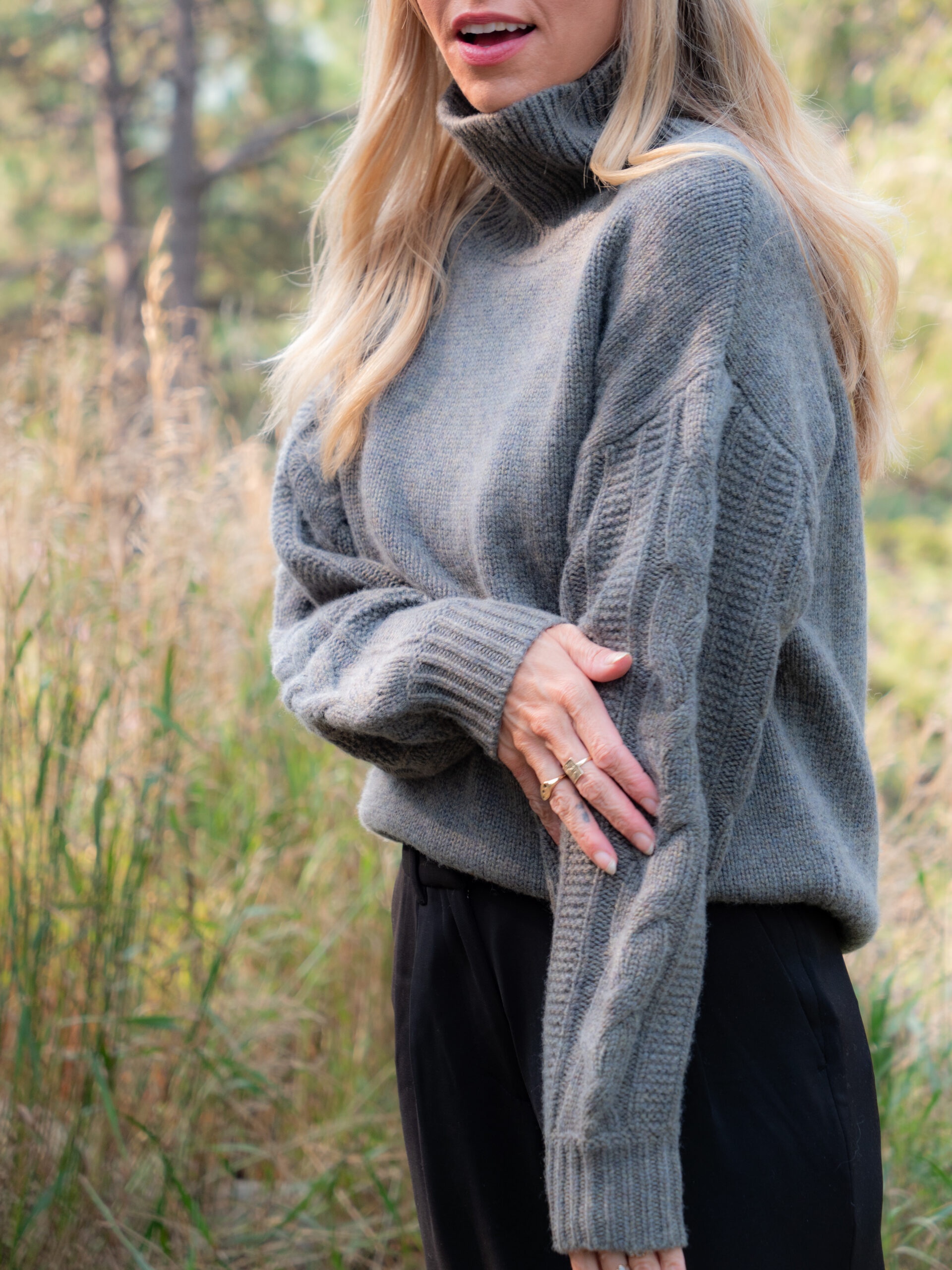 9 Sustainable Cashmere Sweaters (2026 Review) - The Good Trade
