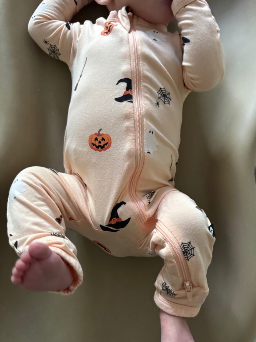 Review: The Best Organic Cotton And Bamboo Baby Onesies - The Good Trade