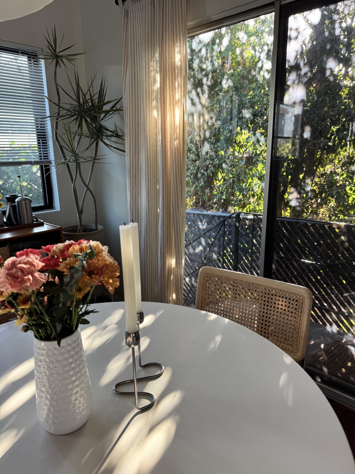 How To Create A Mindful Morning Routine - The Good Trade