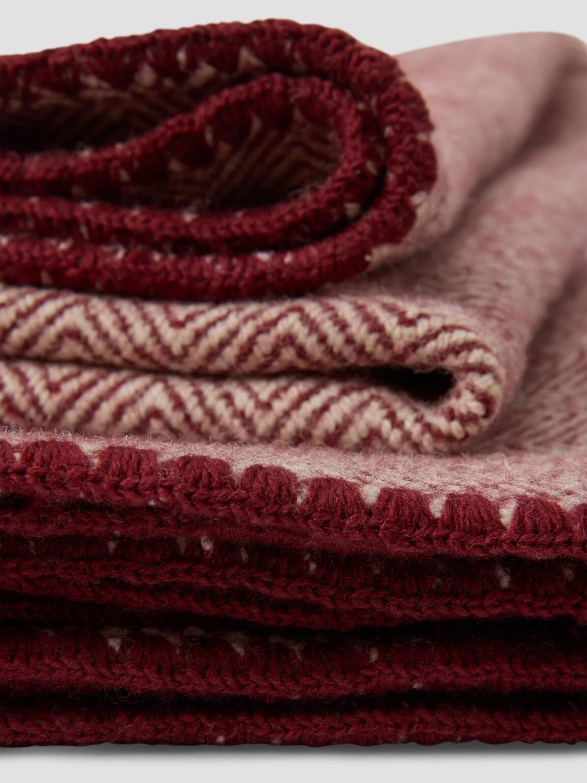 7 Wool Blankets To Keep You Warm This Winter - The Good Trade