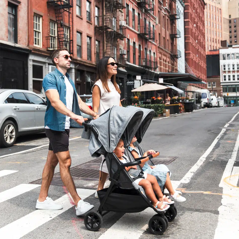 5 Sustainable Strollers With Nontoxic Fabrics (2026) - The Good Trade
